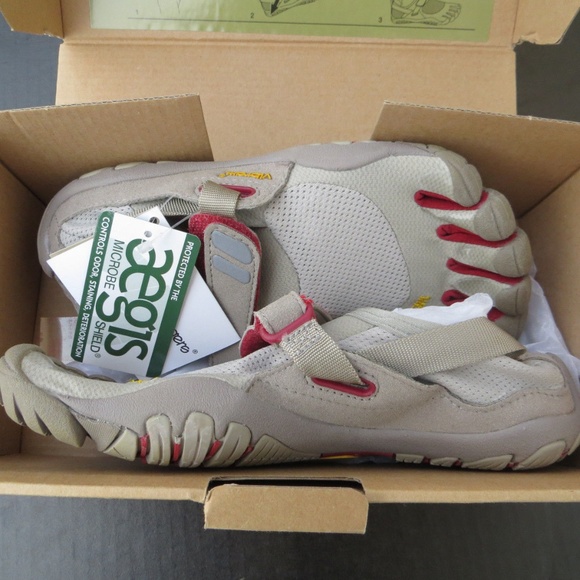 Vibram | Shoes | Vibram Fivefingers Kso Trek Sport W4423 36 | Poshmark